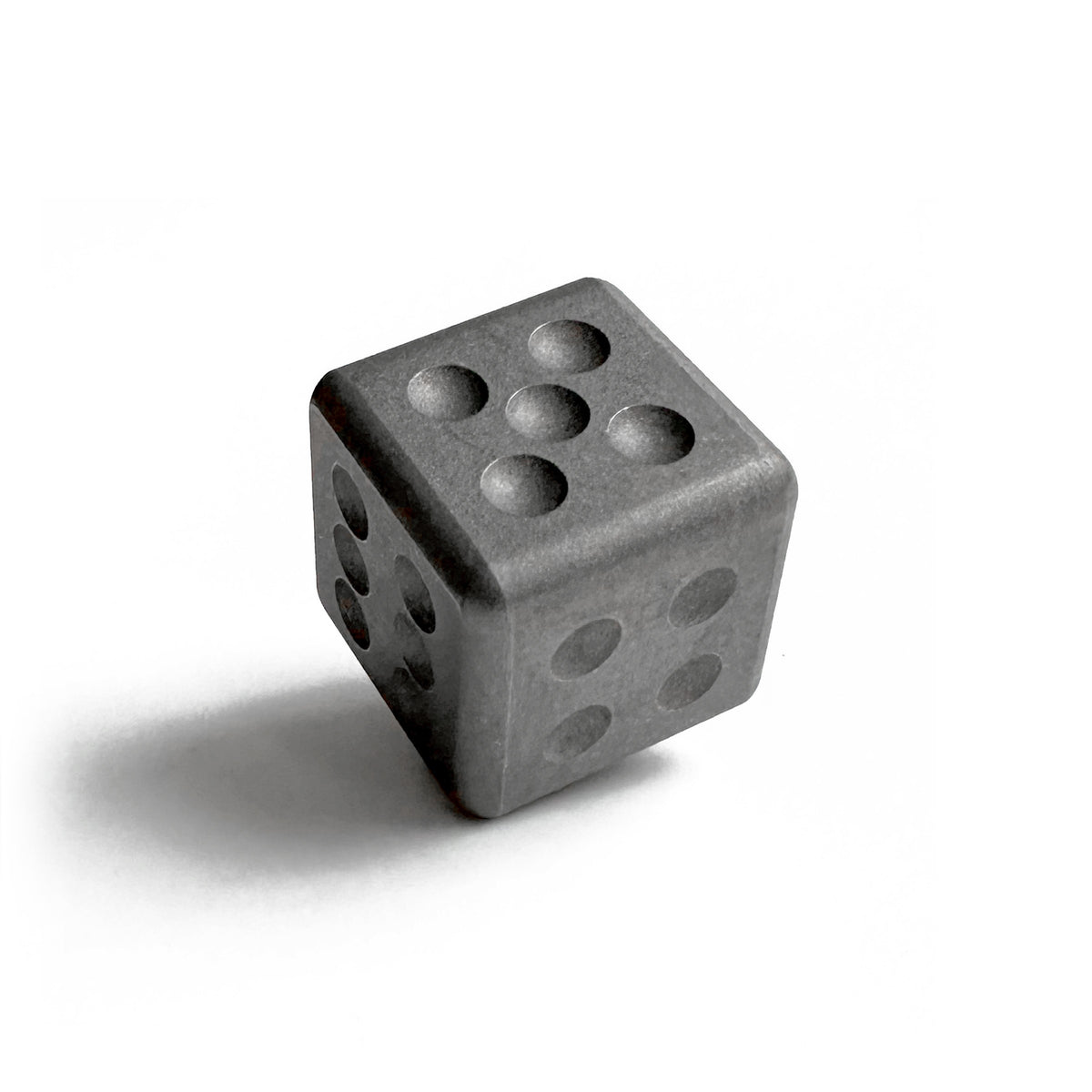Mukama Titanium Dice V2