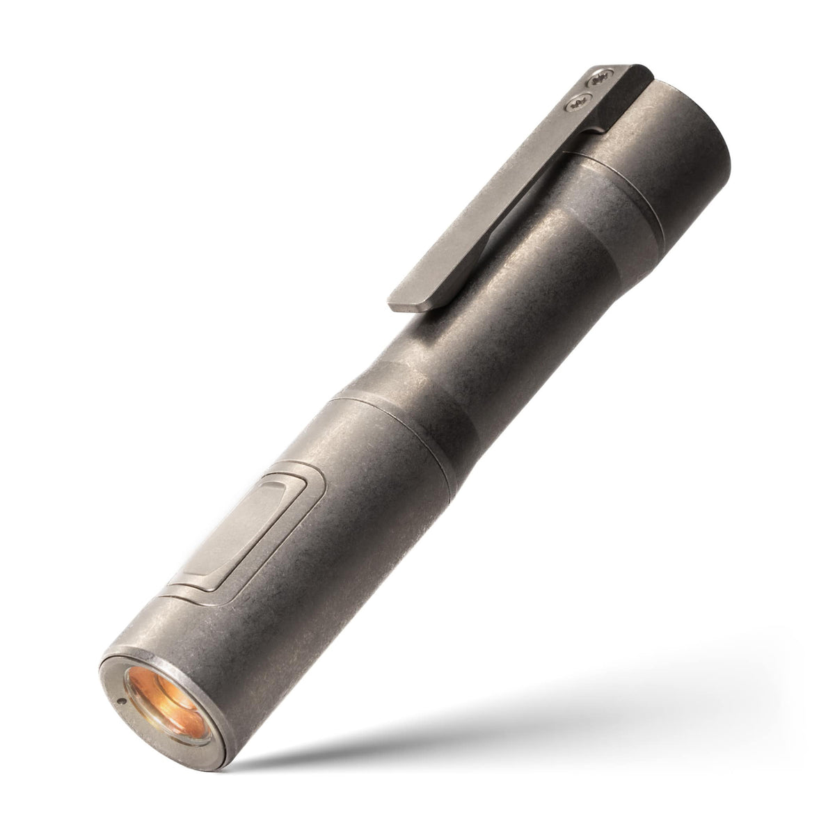 Exceed Designs Rampant™ R4 EDC Titanium Flashlight – Mukama